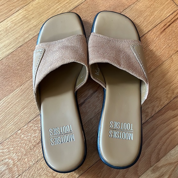 Mootsies Tootsies | Shoes | Vintage Mooties Tootsies Stretchy Vegan Neutral Square Toe Mules ...